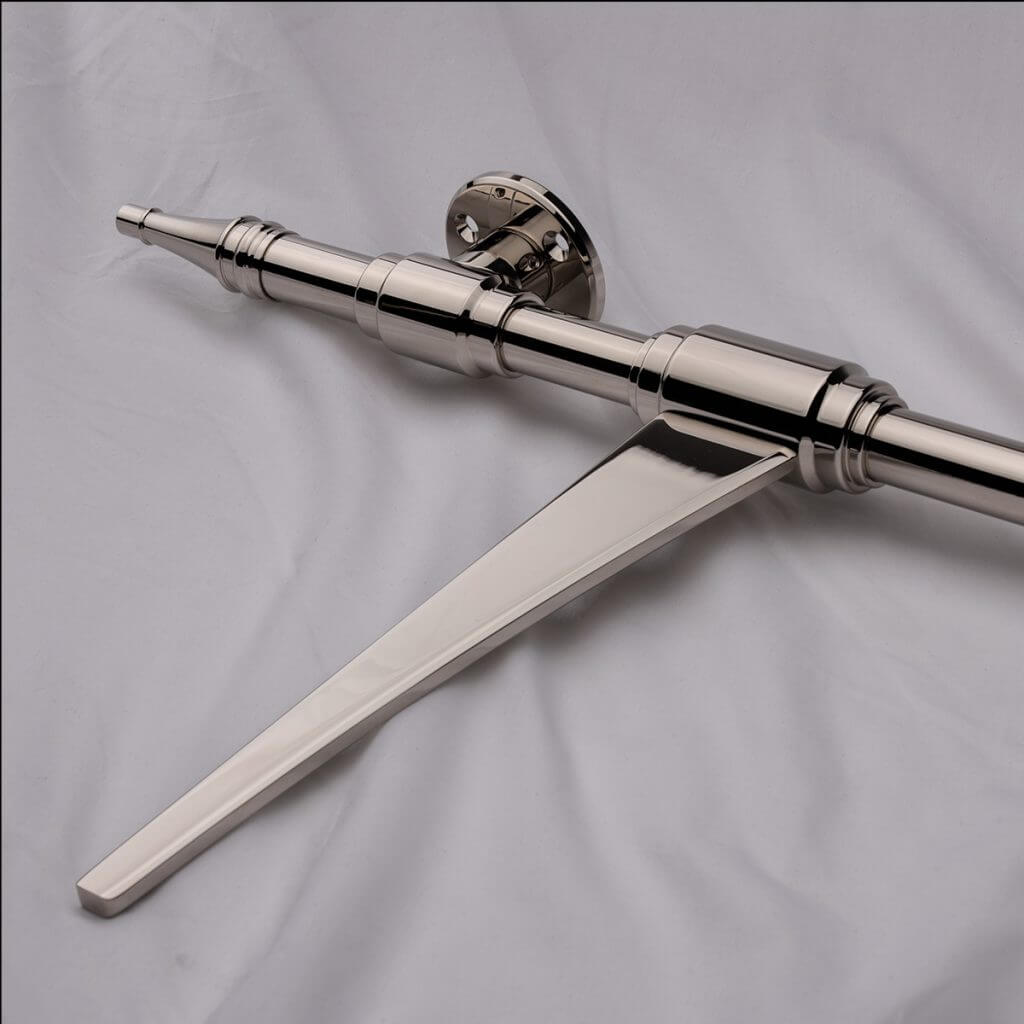 Rack style cantilever bistro shelving featuring 10″ solid arms and ...